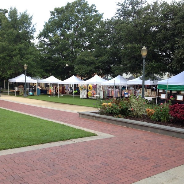 Farmer's Market @ Cathedral Square - Farmers Market in Central Business ...