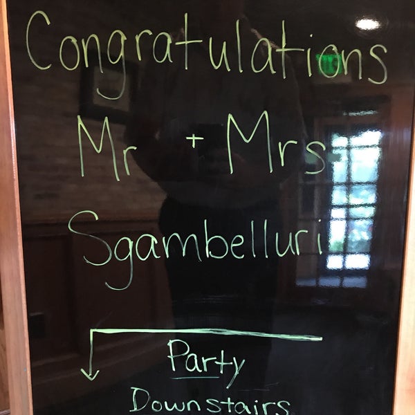 Otis & Oliver's Restaurant and Pub - BBQ Joint in Latham