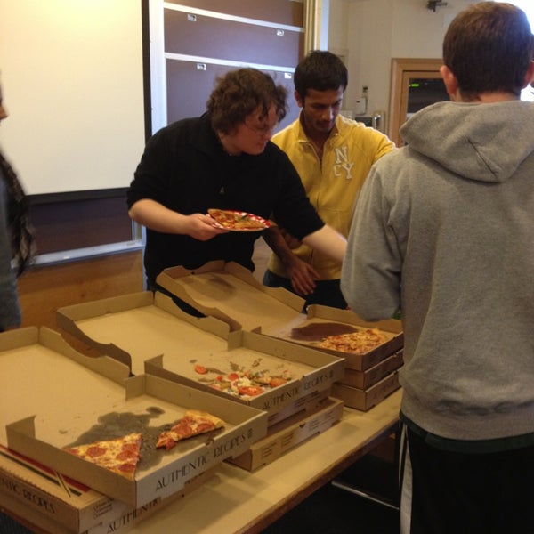 Tomasso Hall - 3 tips from 186 visitors