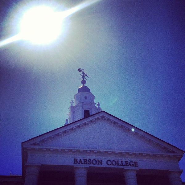 Tomasso Hall - 3 tips from 186 visitors