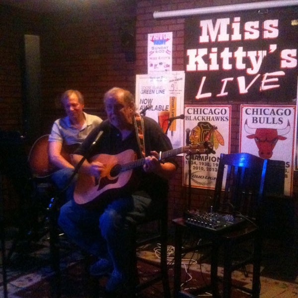 Miss Kittys Saloon - Bar