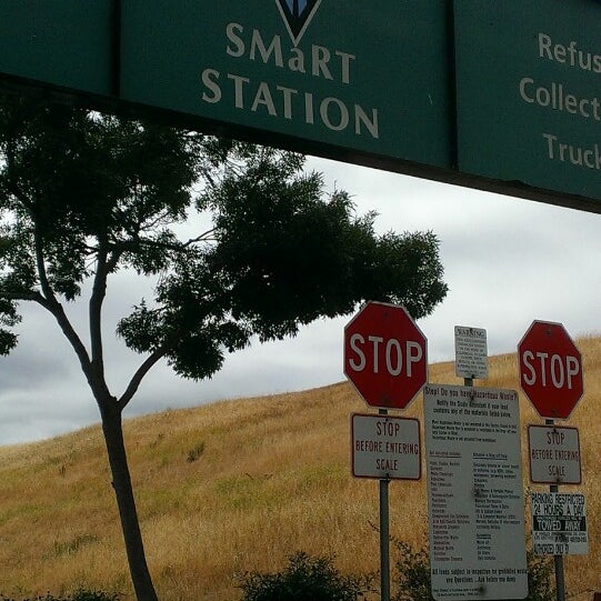 Sunnyvale's Recycling Center - 2 tips