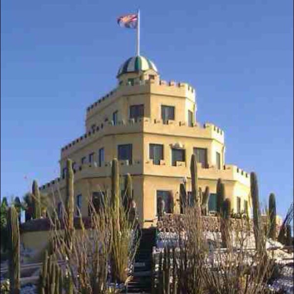 Tovrea Castle at Carraro Heights - Camelback East - 5 tips from 214 ...