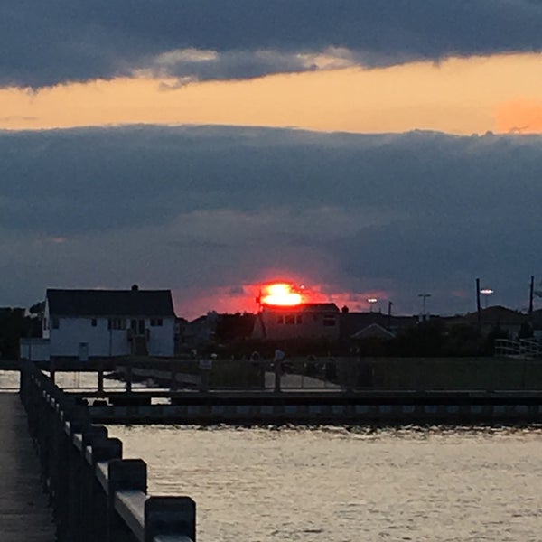 Beach Hut @ Tanner Park - Amity Harbor - Copiague, NY