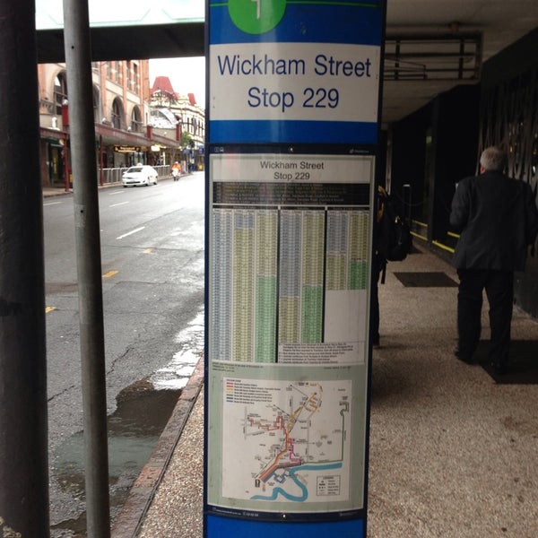 Wickham Street Bus Stop 229 - 2 tips