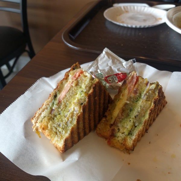 Egg-O-Holic - Schaumburg, IL