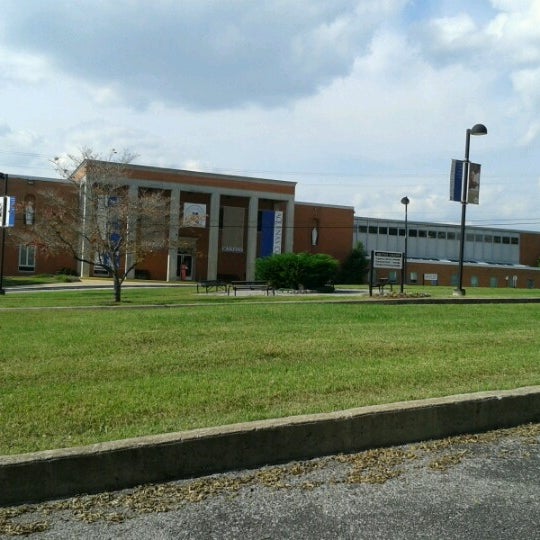 Aquinas College - College Quad in Nashville