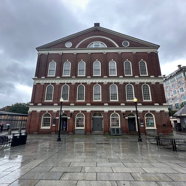 Boston National Historical Park Visitor Center Faneuil Hall - Downtown ...