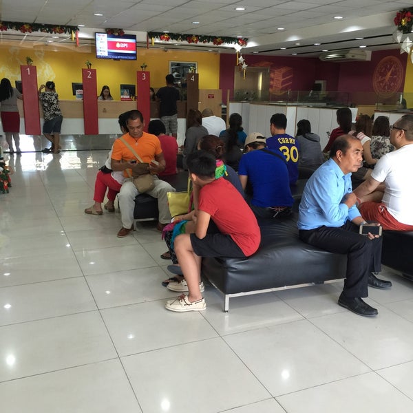 Bank of the Philippine Islands (BPI) - MacArthur Hwy