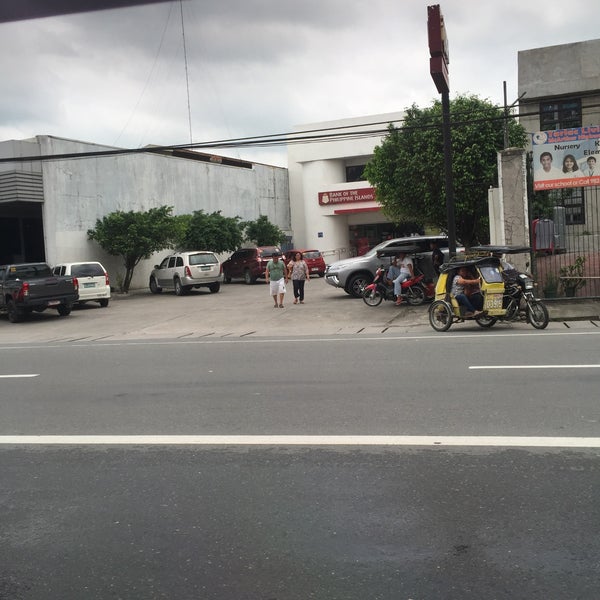 Bank of the Philippine Islands (BPI) - MacArthur Hwy