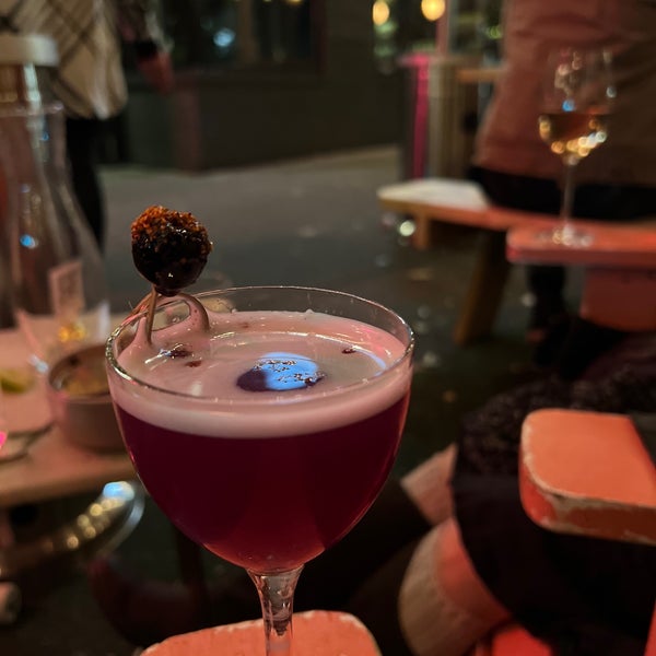 Pink Rabbit - 4 tips from 272 visitors