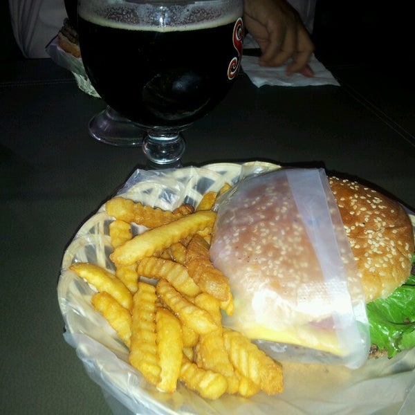 Funky Burger and Beer - Burger Joint in Juárez