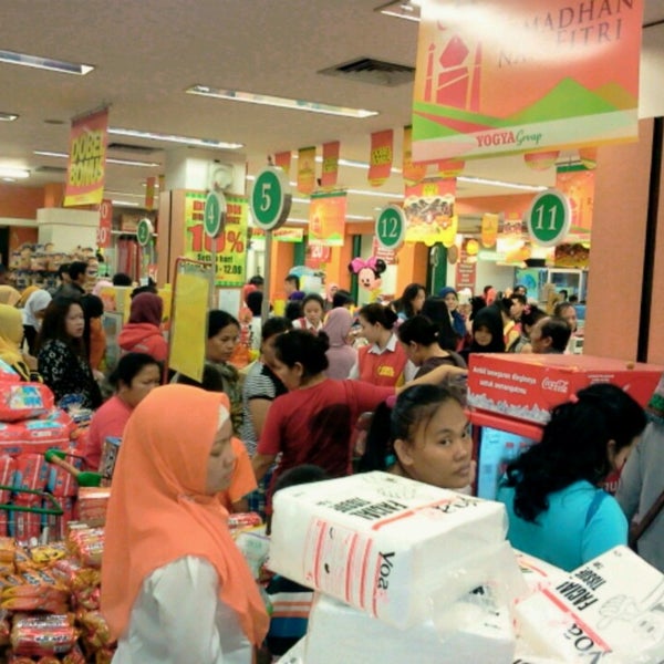 Griya,ujung berung - Department Store