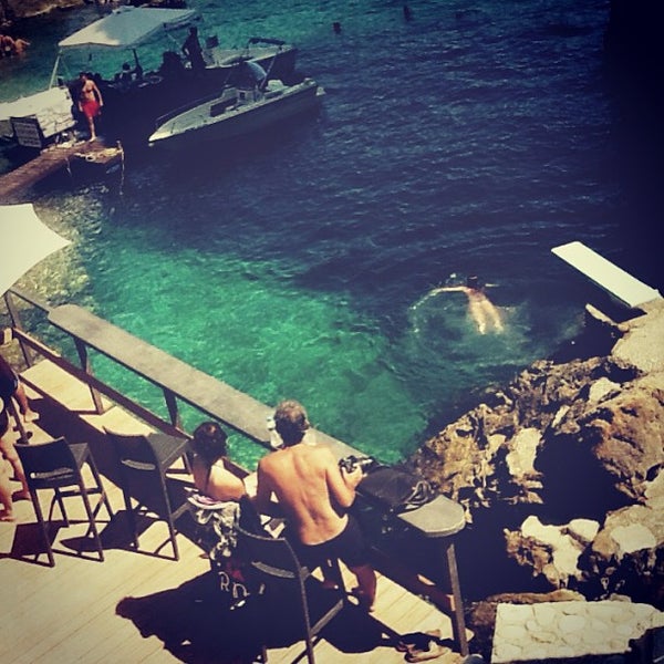 La Grotta - Beach Bar