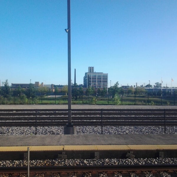 Metra - Hanson Park - Austin - 0 tips