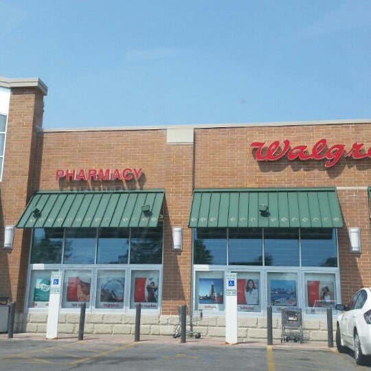 Photos at Walgreens - Belmont Central - 5600 W Fullerton Ave
