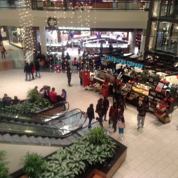 Photos at North Riverside Park Mall - Shopping Mall in North Riverside
