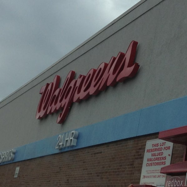 Photos at Walgreens - Belmont Central - 5600 W Fullerton Ave