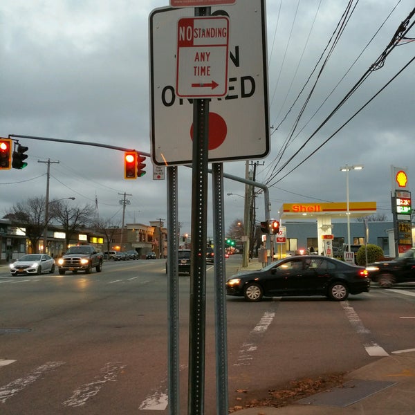 NICE Bus Stop - Jericho Tpke & New Hyde Park Road (N24 / N25) - Jericho ...