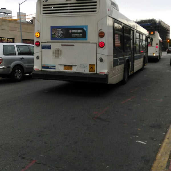 MTA Bus Stop - Merrick Blvd & 231st St (Q5/N4) - Springfield Gardens, NY