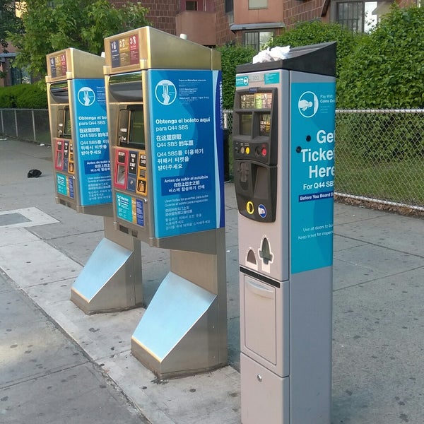 Photos at MTA New York City Bus - Bx9/Bx36/Q44 +SBS+ @ Boston Road and ...