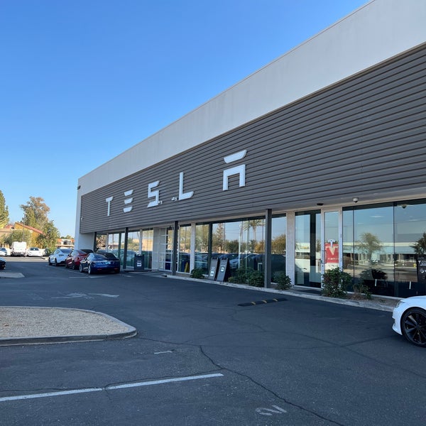 Tesla Service Center - Tempe, AZ