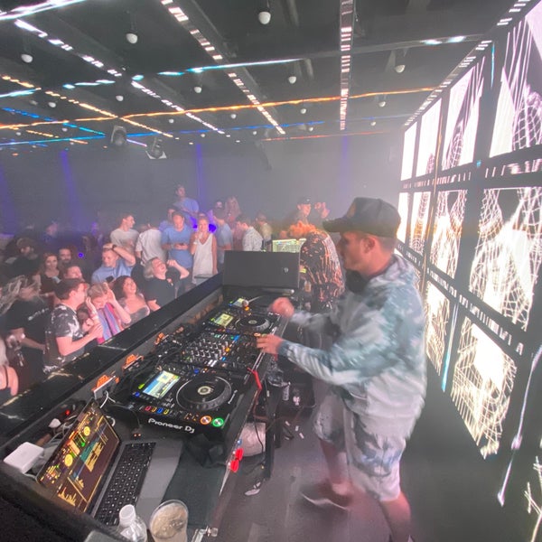 Trio Lounge - Night Club in Downtown Charleston