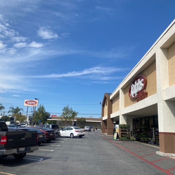 Ralphs - 211 E Foothill Blvd