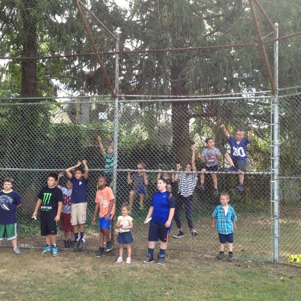 Susan E. Wiley Elementary School - 43 visitors