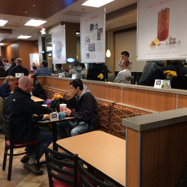 Chick-fil-A - Fast Food Restaurant in Bloomington