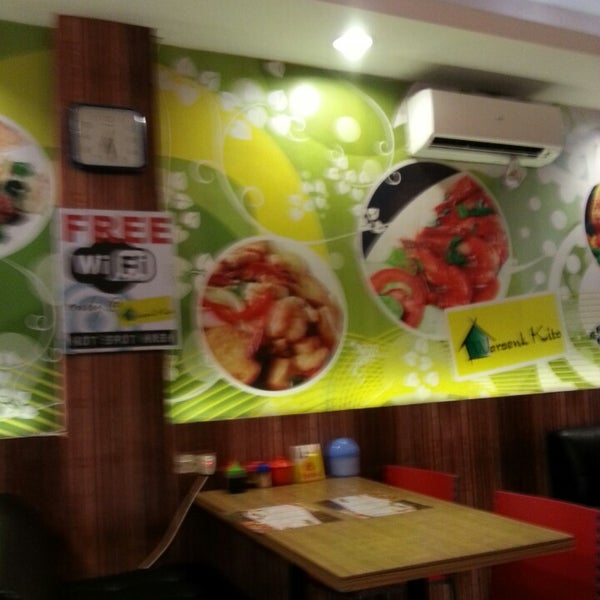 Waroeng kito - Cengkareng - Taman palem lestari