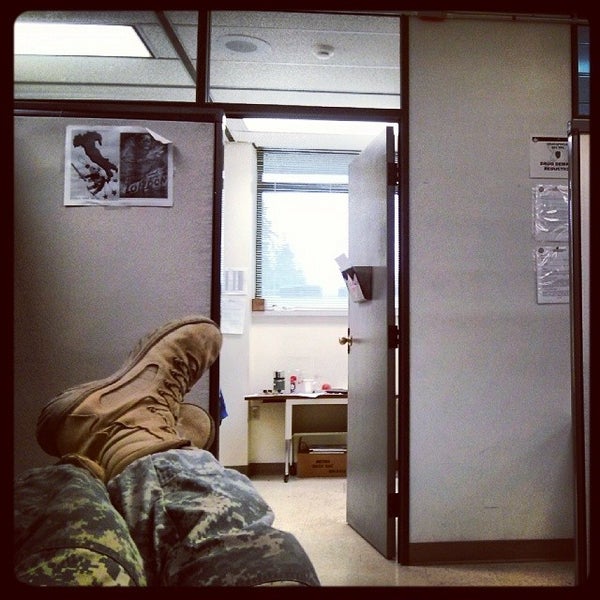 SSG Joe R. Hooper US Army Reserve Center - Government Building