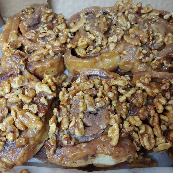 Mr. Sticky's Homemade Sticky Buns - 9 tips from 168 visitors