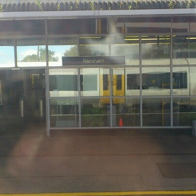 Rainham Railway Station (RAI) - Rail Station in Rainham
