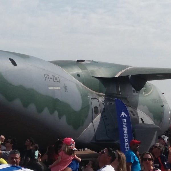 Embraer EGM E501 - Rod. Presidente Dutra, km 134