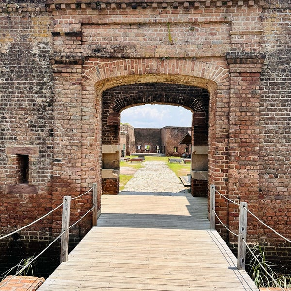 Old Fort Jackson - 15 tips from 924 visitors