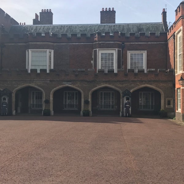 Friary Court - Green Park - London, Greater London