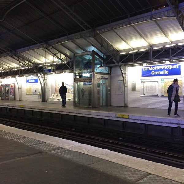 Photos at Marché de Grenelle - Market in Grenelle