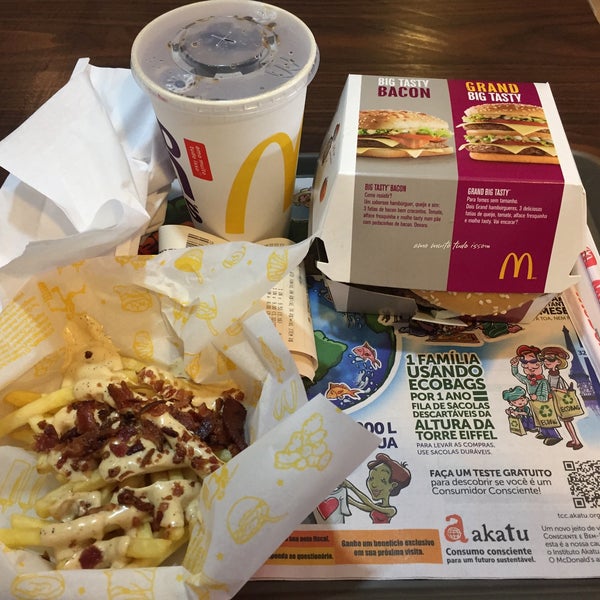 McDonald's - Fast Food Restaurant in Santana