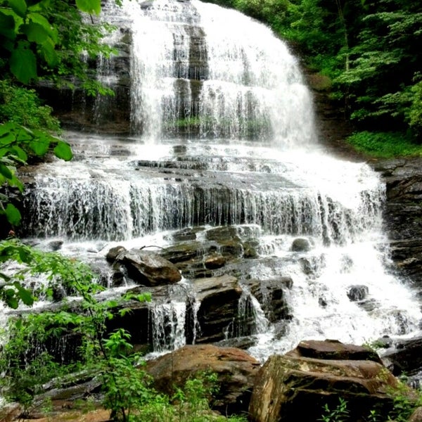 High Falls - Trail in Pisgah Forest