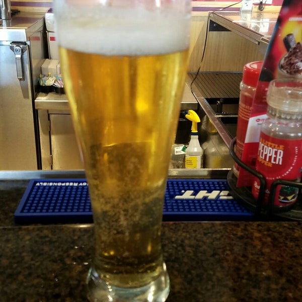 Red Robin Gourmet Burgers and Brews - Burger Joint in Highlands Ranch