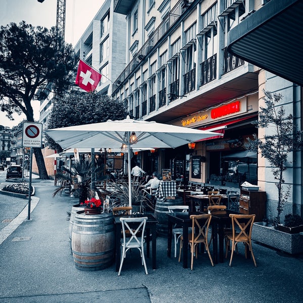 Spaghetti Store - Piazza Rezzonico 7
