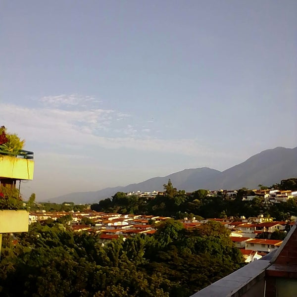 Macaracuay - Neighborhood