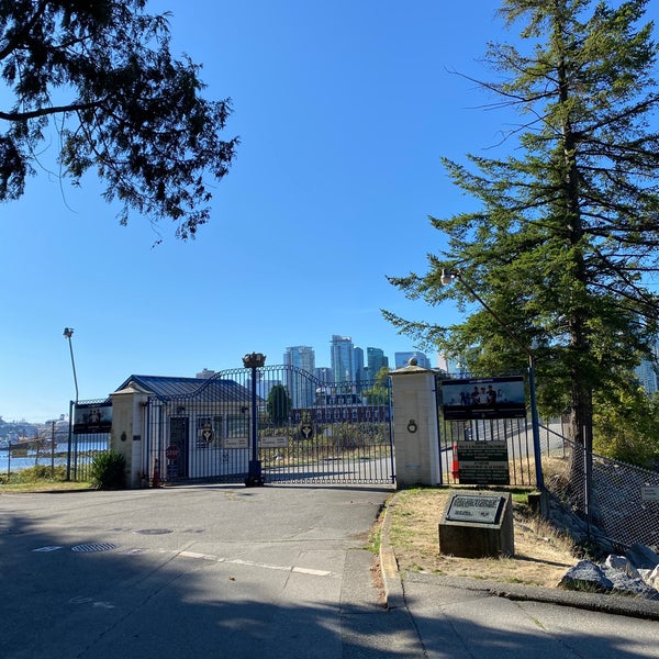 HMCS Discovery - 1 tip