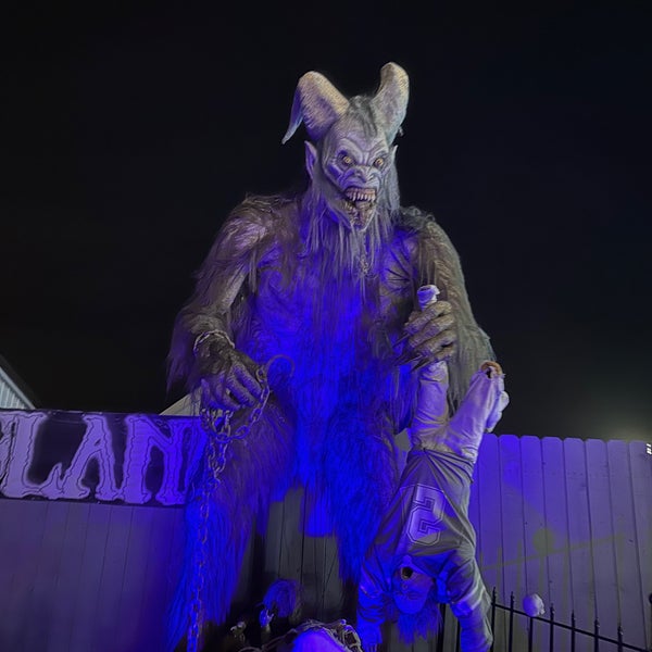 Frightland - Amusement Park