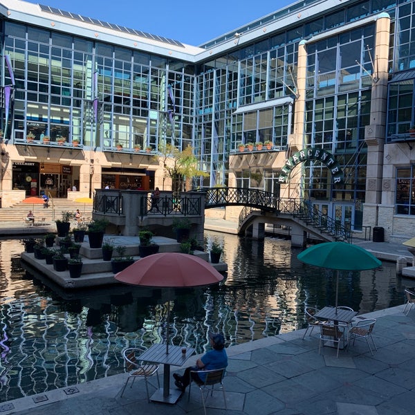 San Antonio Riverwalk Mall