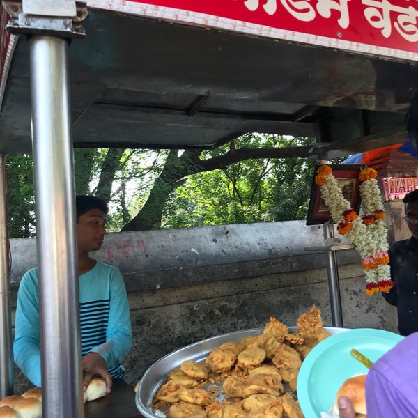 Garden Vada Pav - 11 tips