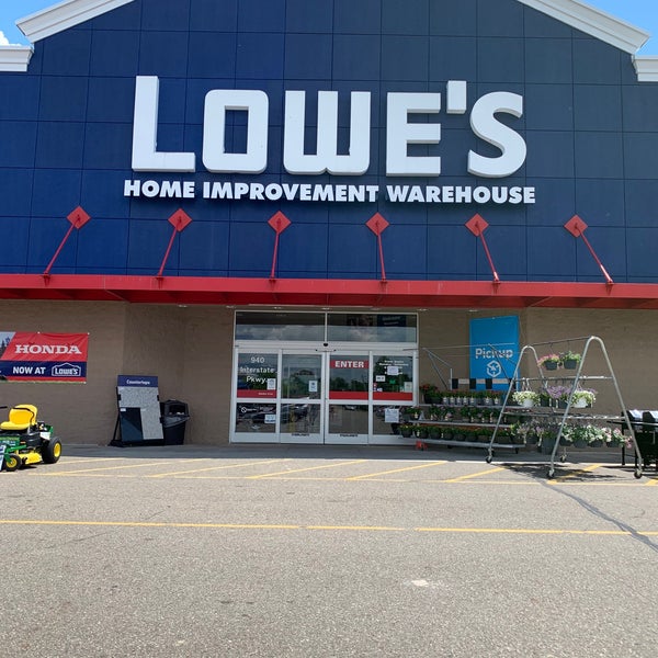 Lowe's - 4 tips from 491 visitors