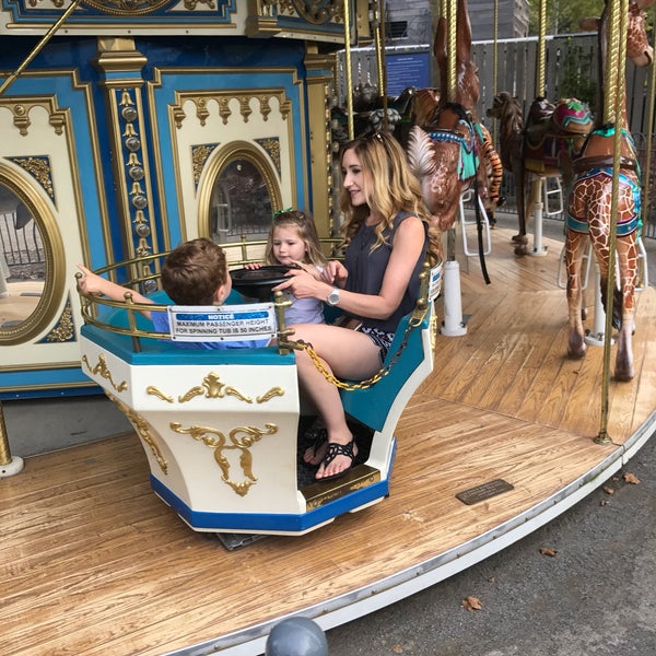 Schenley Plaza Carousel - North Oakland - Pittsburgh, PA