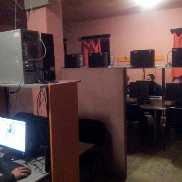 Internet Cafe PLAY - Internet Cafe in Bitola